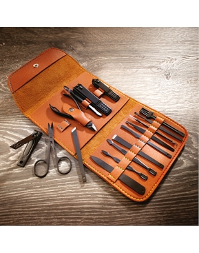 1colour | Traditional Manicure Wallet | Gift Discoveries