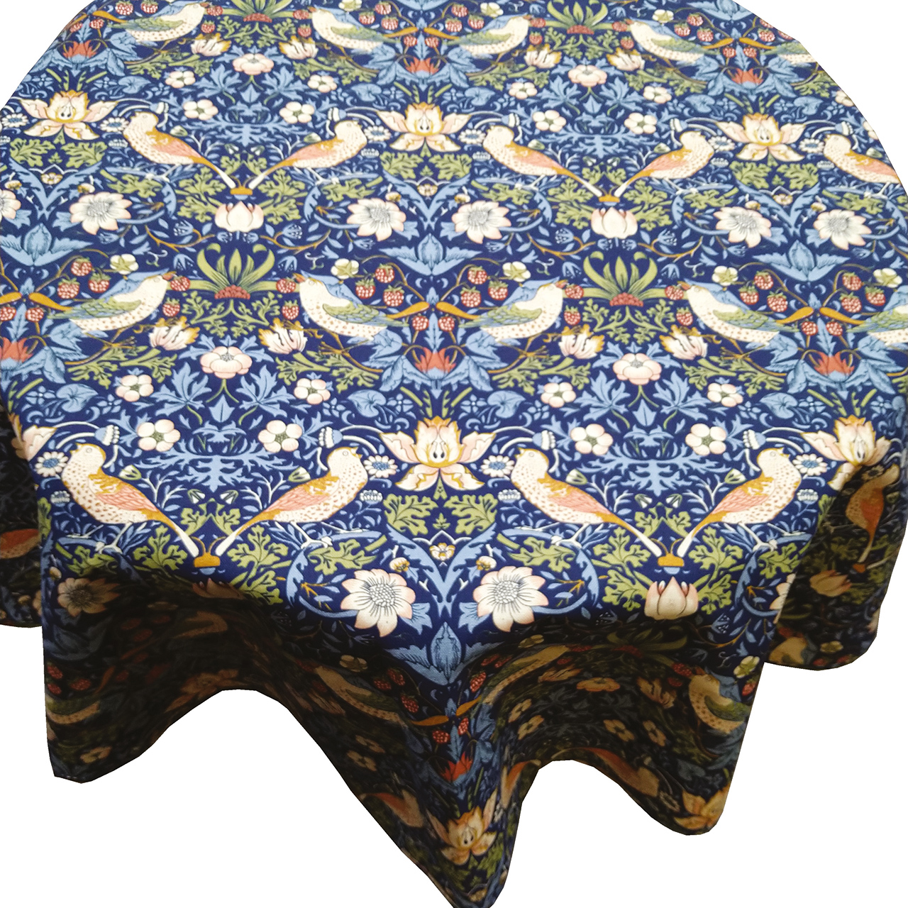 132 x 228cm | William Morris Cotton Tablecloth | Scott's of Stow